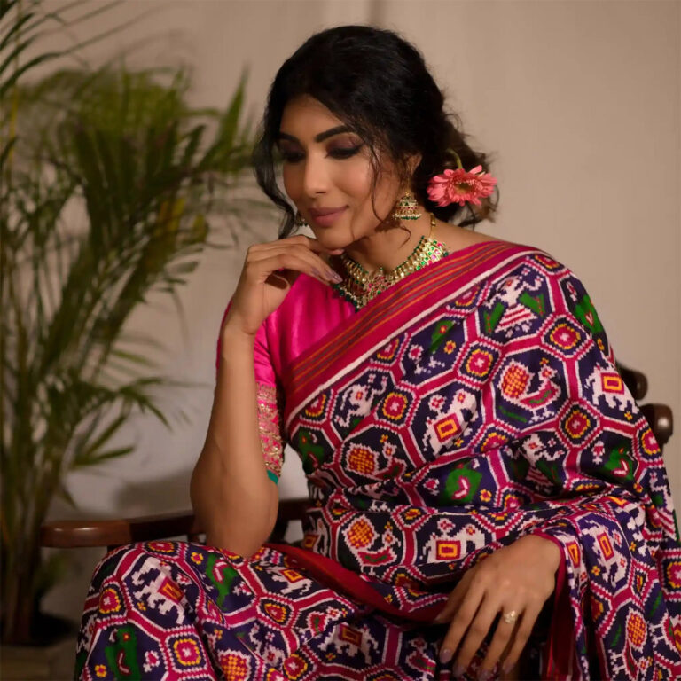 Handlooms of India - The Story of Indian Weaving Arts